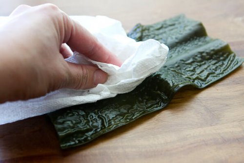 Matsutake Mushroom Dobin Mushi Recipe • Steamy Kitchen Recipes Giveaways