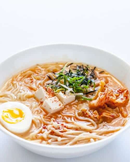 Kimchi Ramen Recipe - 15 minute recipe
