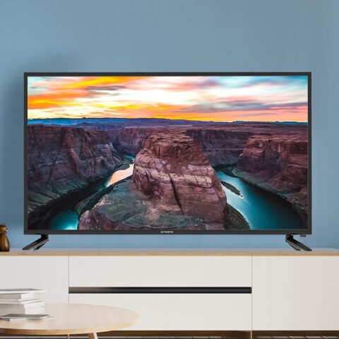 Skyworth 42 Inch Premium Smart TV Giveaway • Steamy Kitchen Recipes ...